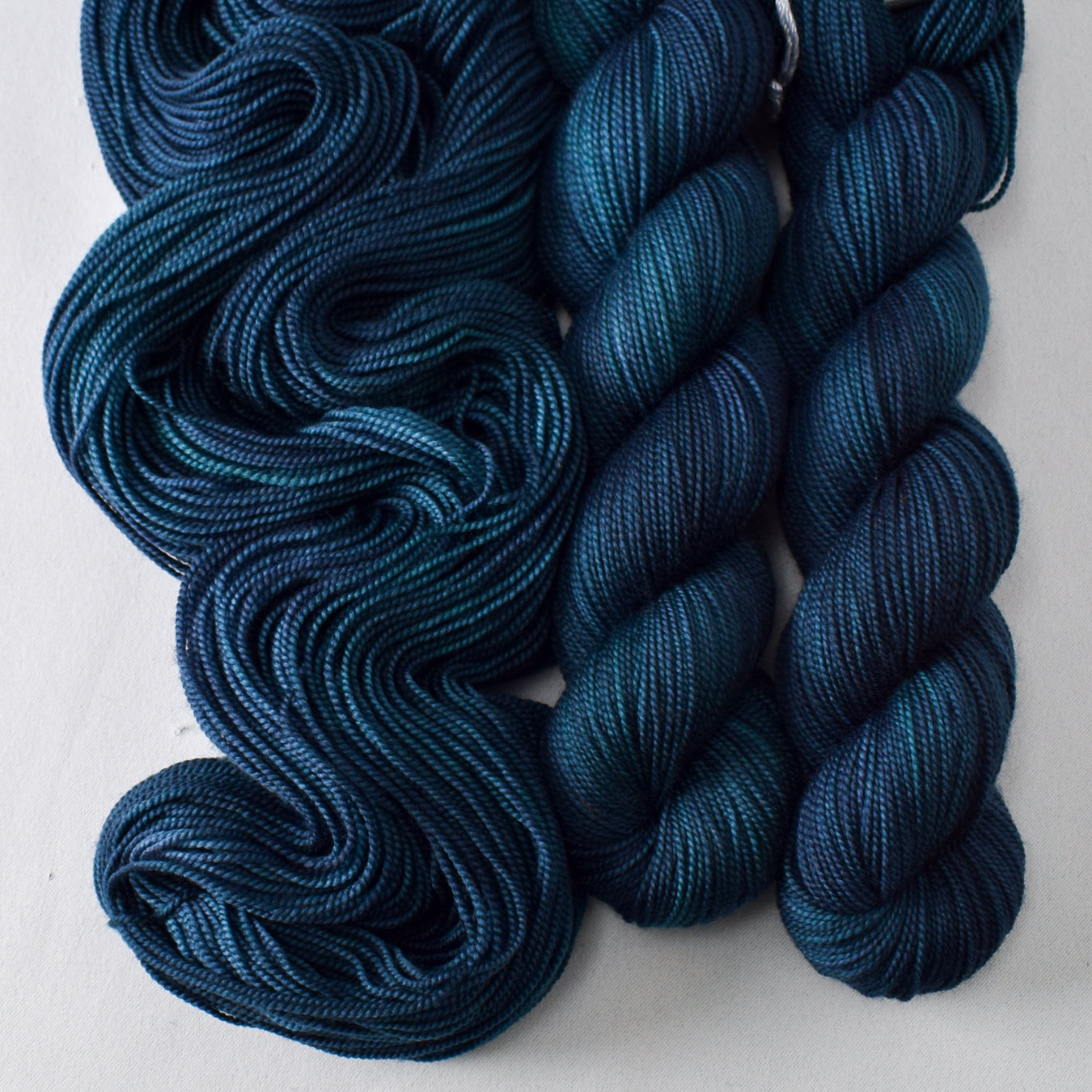 Avoidable Chaos - Yummy 2-Ply - Wild Iris – Miss Babs