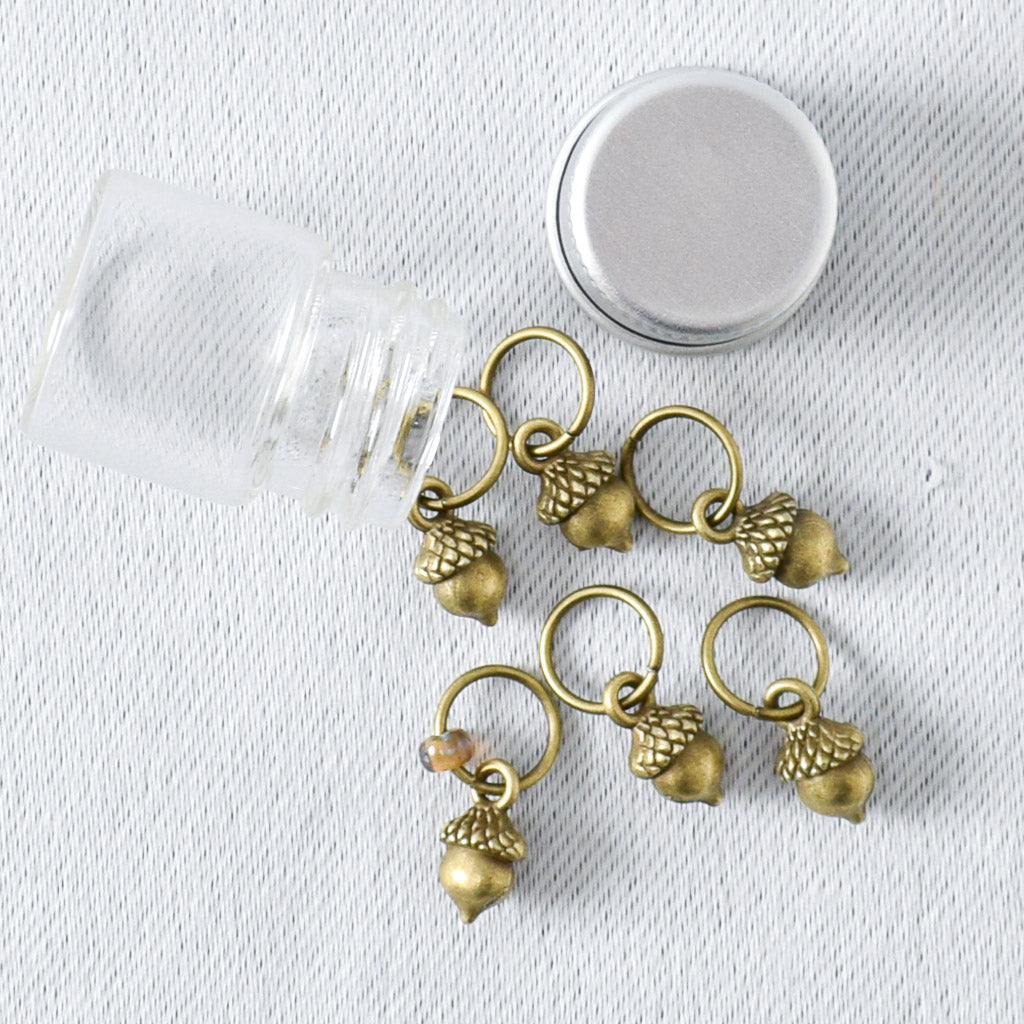 Bump on Hill Bronze Acorn Stitch Markers – Miss Babs